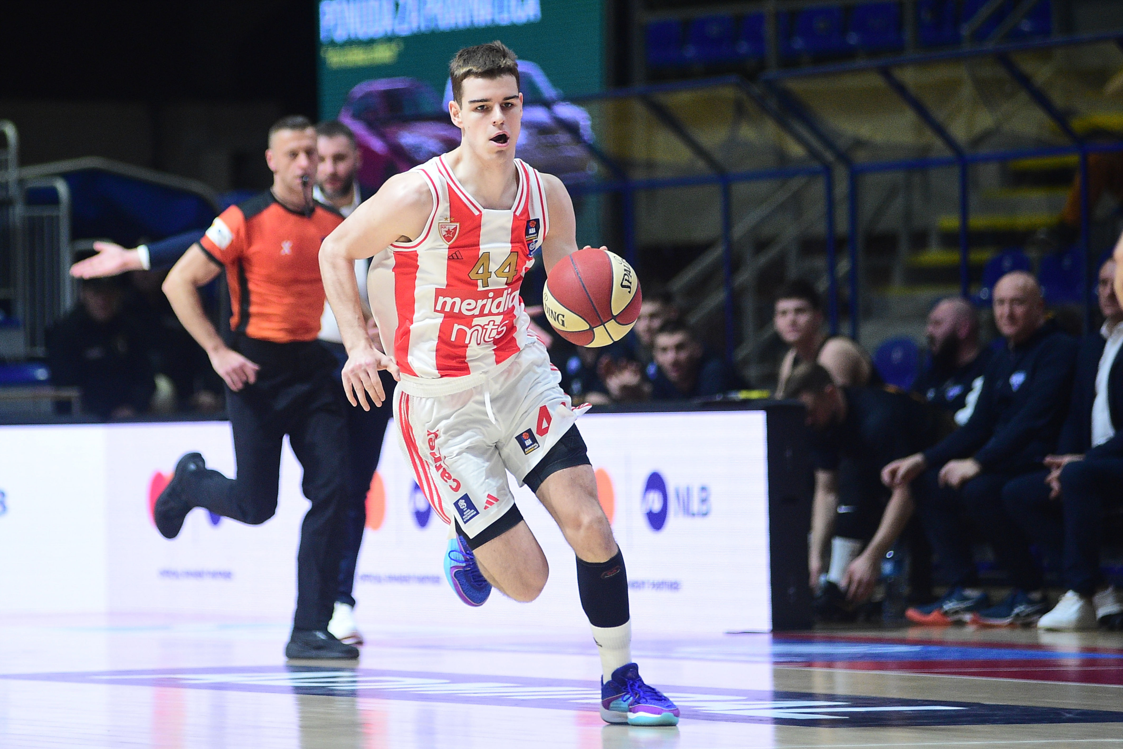 DVOJAC SE VRAĆA MEĐU CRVENO-BELE Topić i Kostić su igrači Zvezde ...